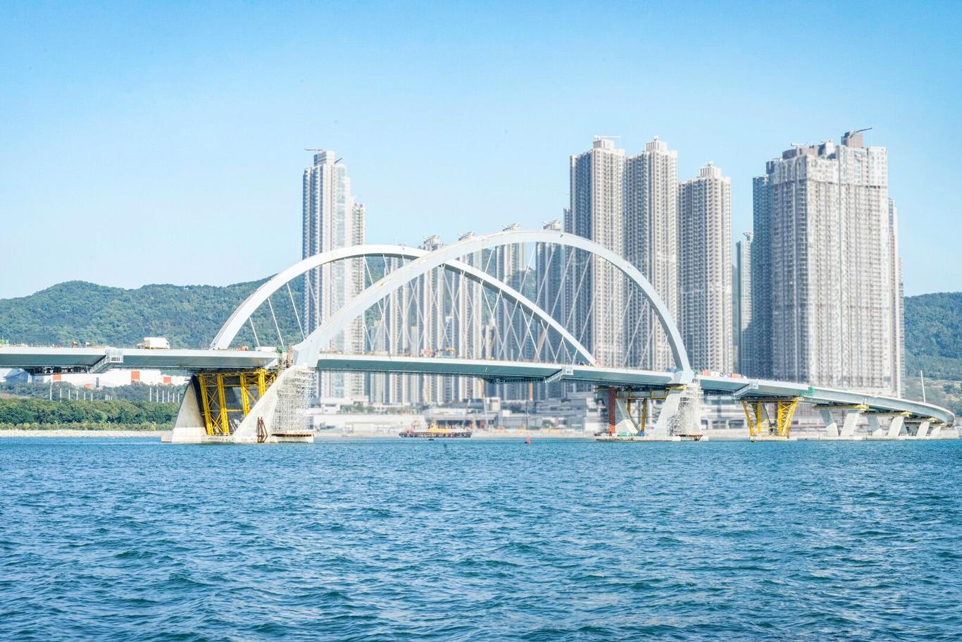 Building better | Sustainable Legacies | AECOM